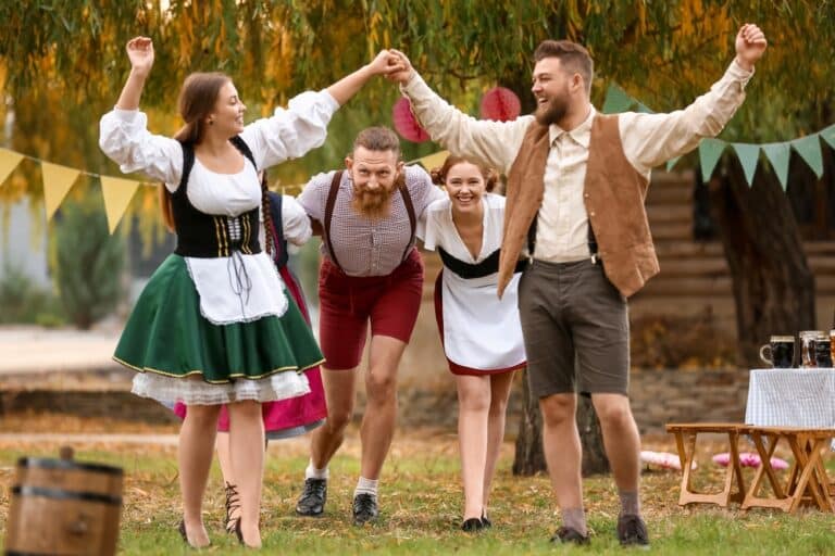 A Guide to Traditional German Clothing
